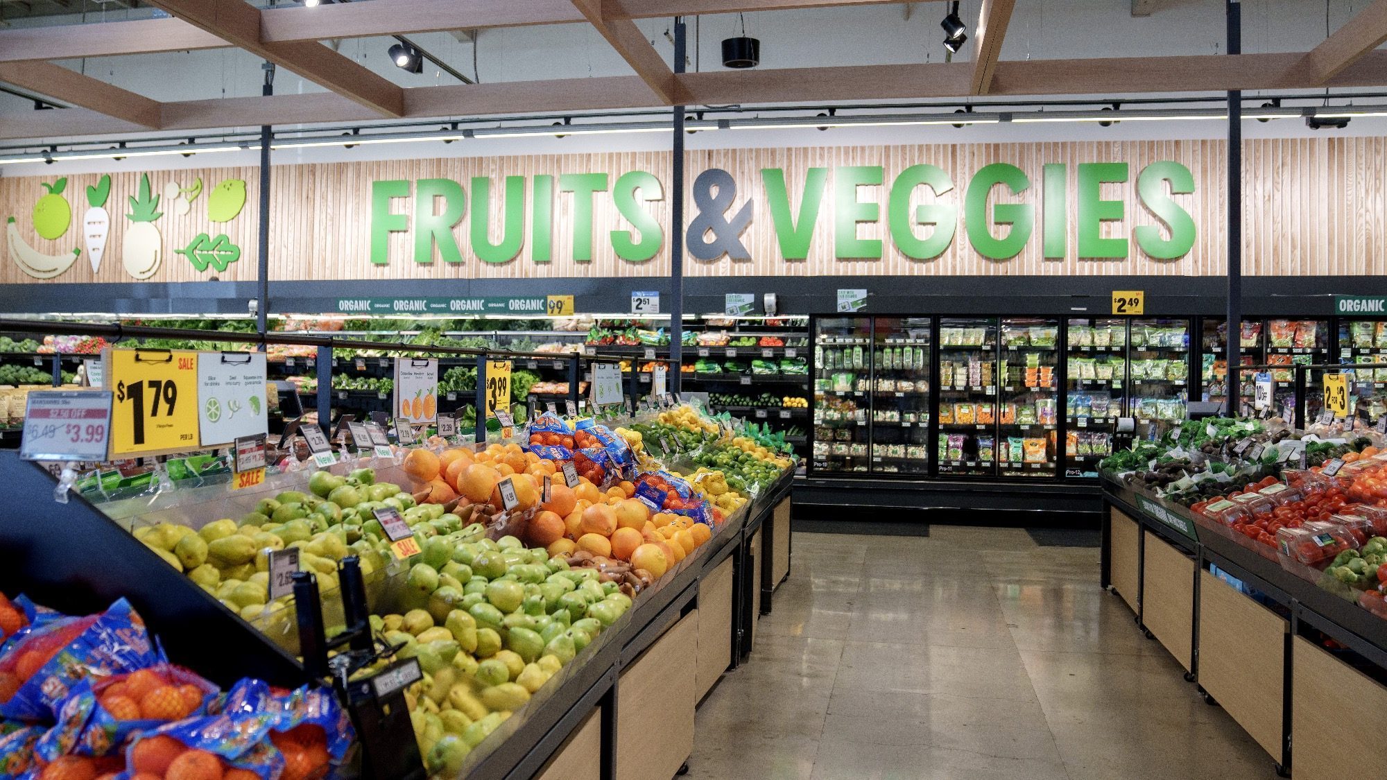 Amazon Fresh Reopens Seattle Stores - Seattle Business magazine